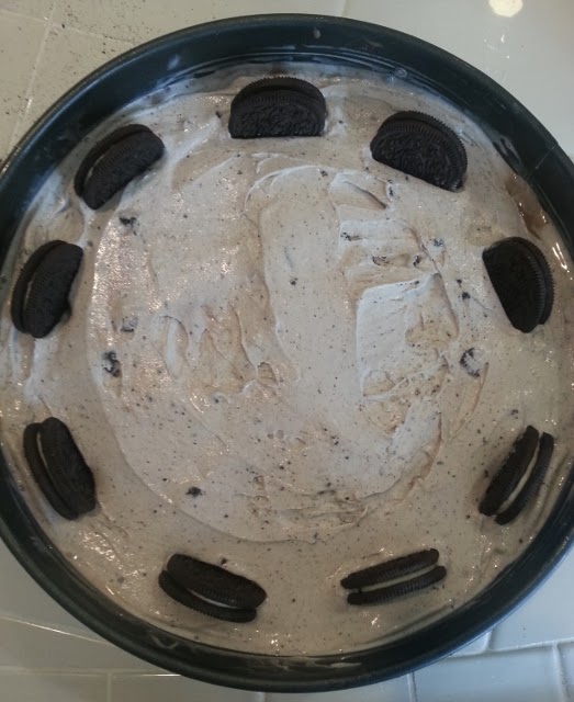 Baking Banquet: OREO OBSESSION ICE CREAM PIE