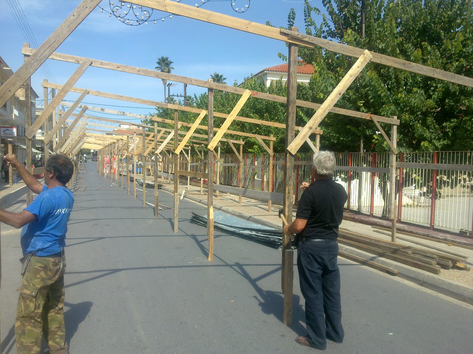 ΣΥΝΔΙΚΑΤΟ ΜΙΚΡΟΠΩΛΗΤΩΝ ΕΛΛΑΔΑΣ: ΕΜΠΟΡΟΠΑΝΗΓΥΡΗ ΓΑΡΓΑΛΙΑΝΩΝ