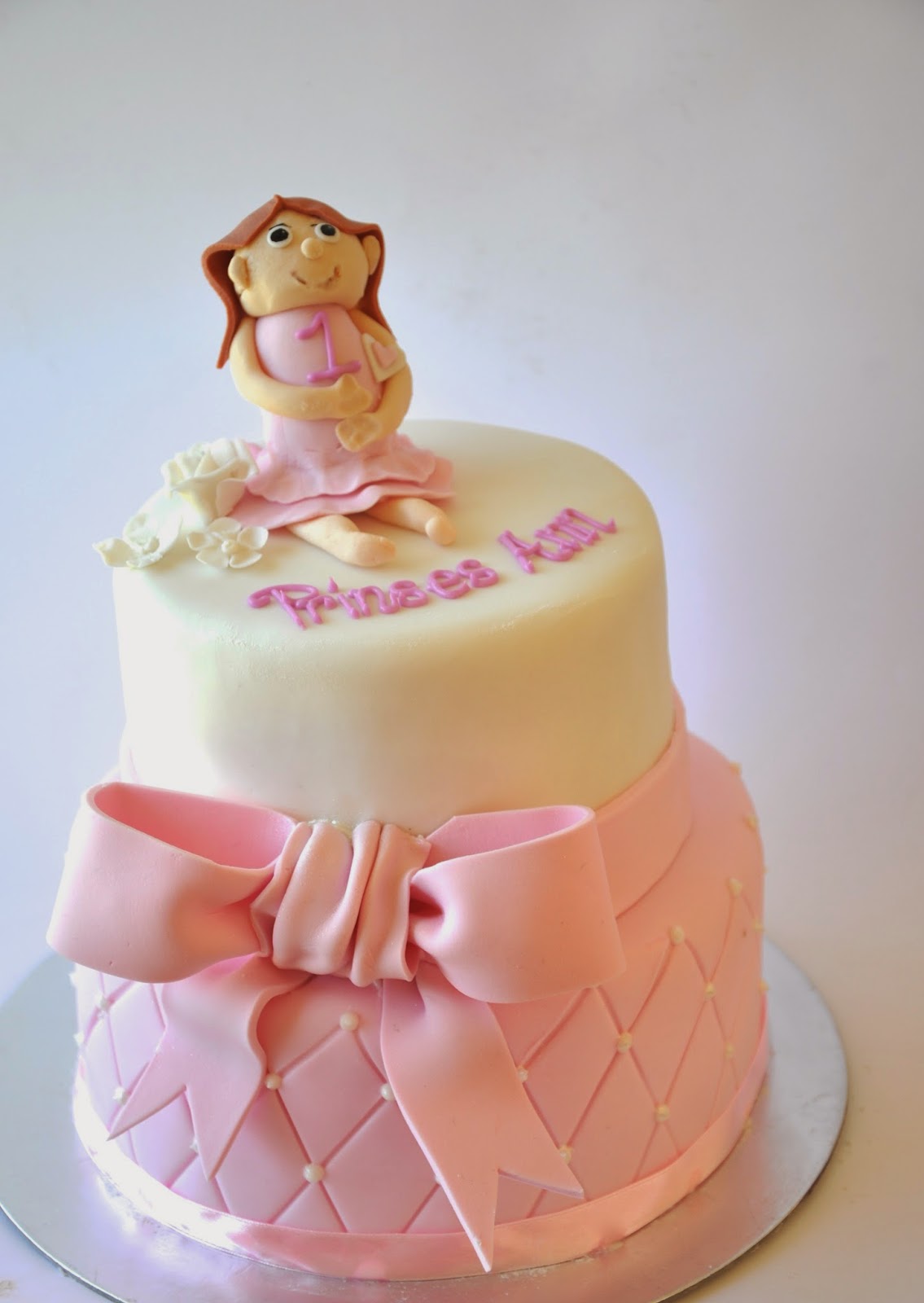 Princess first birthday cake