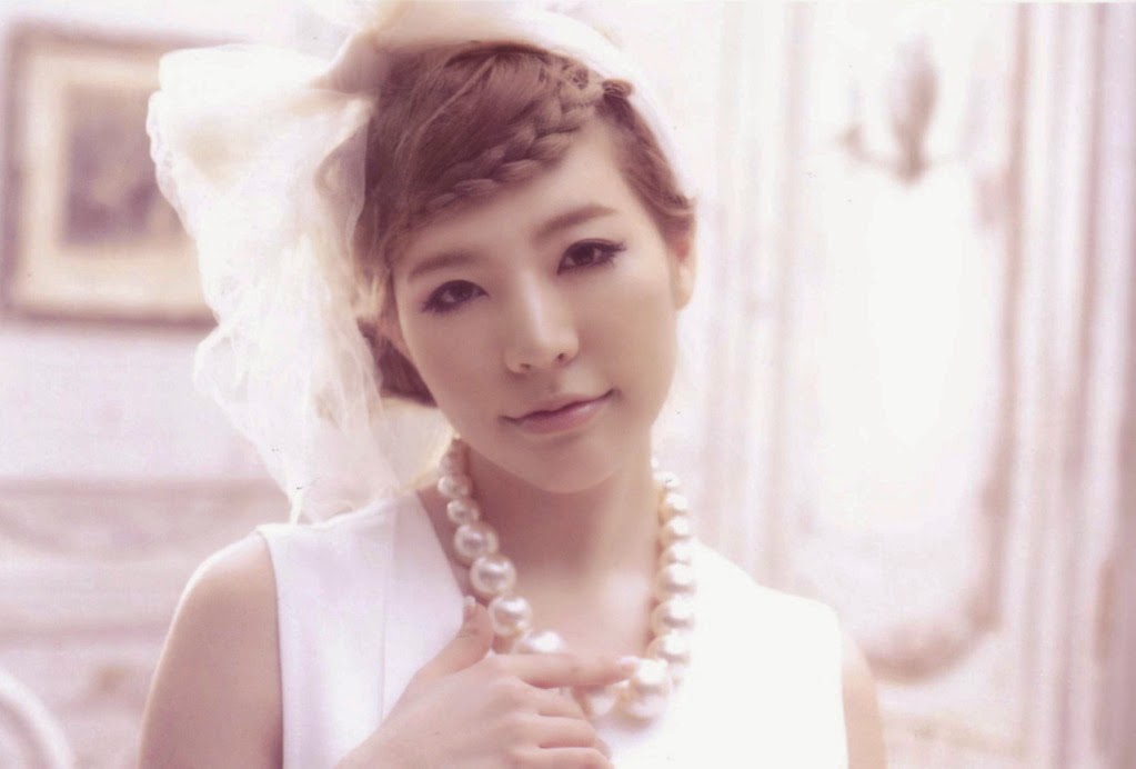 SNSD Overload: Girls' Generation (2011 Album) Photos