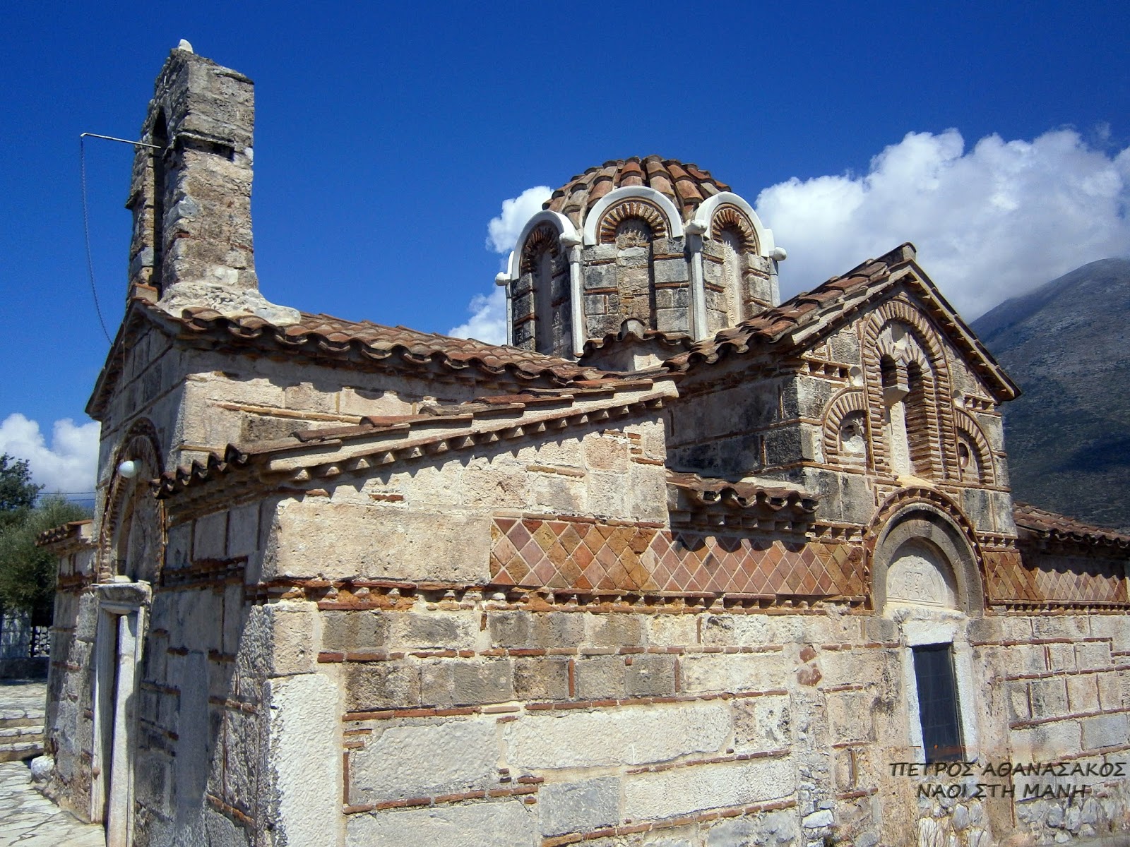 ΝΑΟΙ ΣΤΗ ΜΑΝΗ: ΕΡΗΜΟΣ (ΑΓΙΑ ΒΑΡΒΑΡΑ)