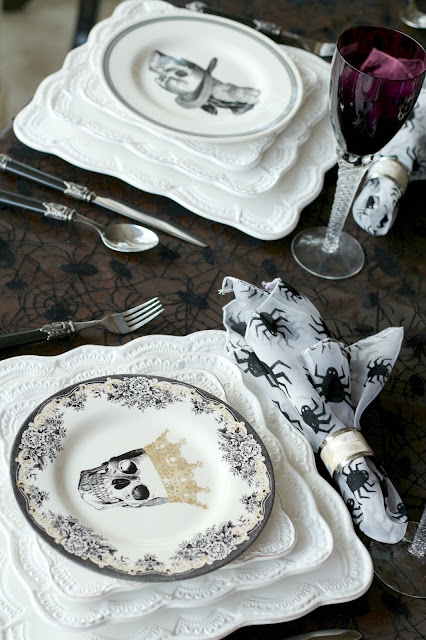 Halloween Costume Party Table - Purple Chocolat Home