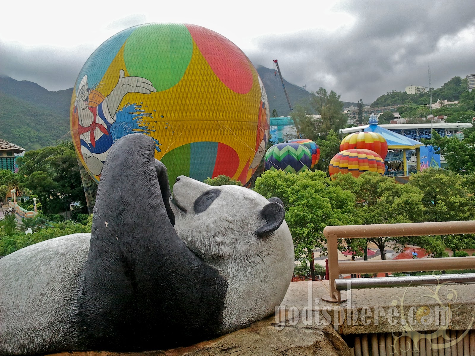 Hong Kong Ocean Park » More Than Just A Thrill Seekers’ Playground ...