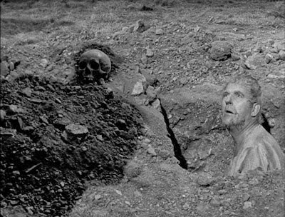 Hyperion to a Satyr: V.i. The Gravedigger Scene - Olivier '48