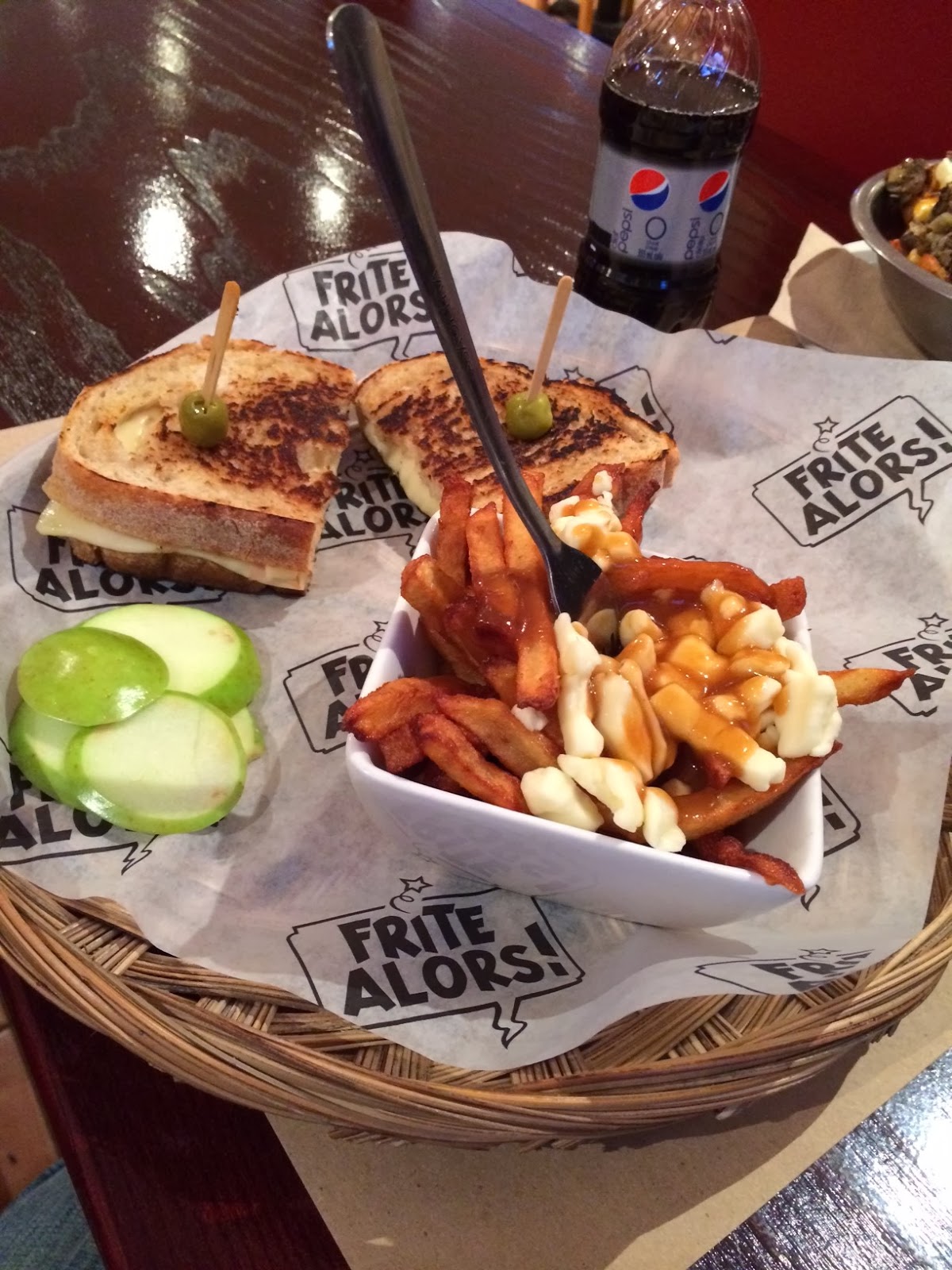 Poutine From Frite Alors! / Frite Alors! のプーティン ~ I'm Made of Sugar ...