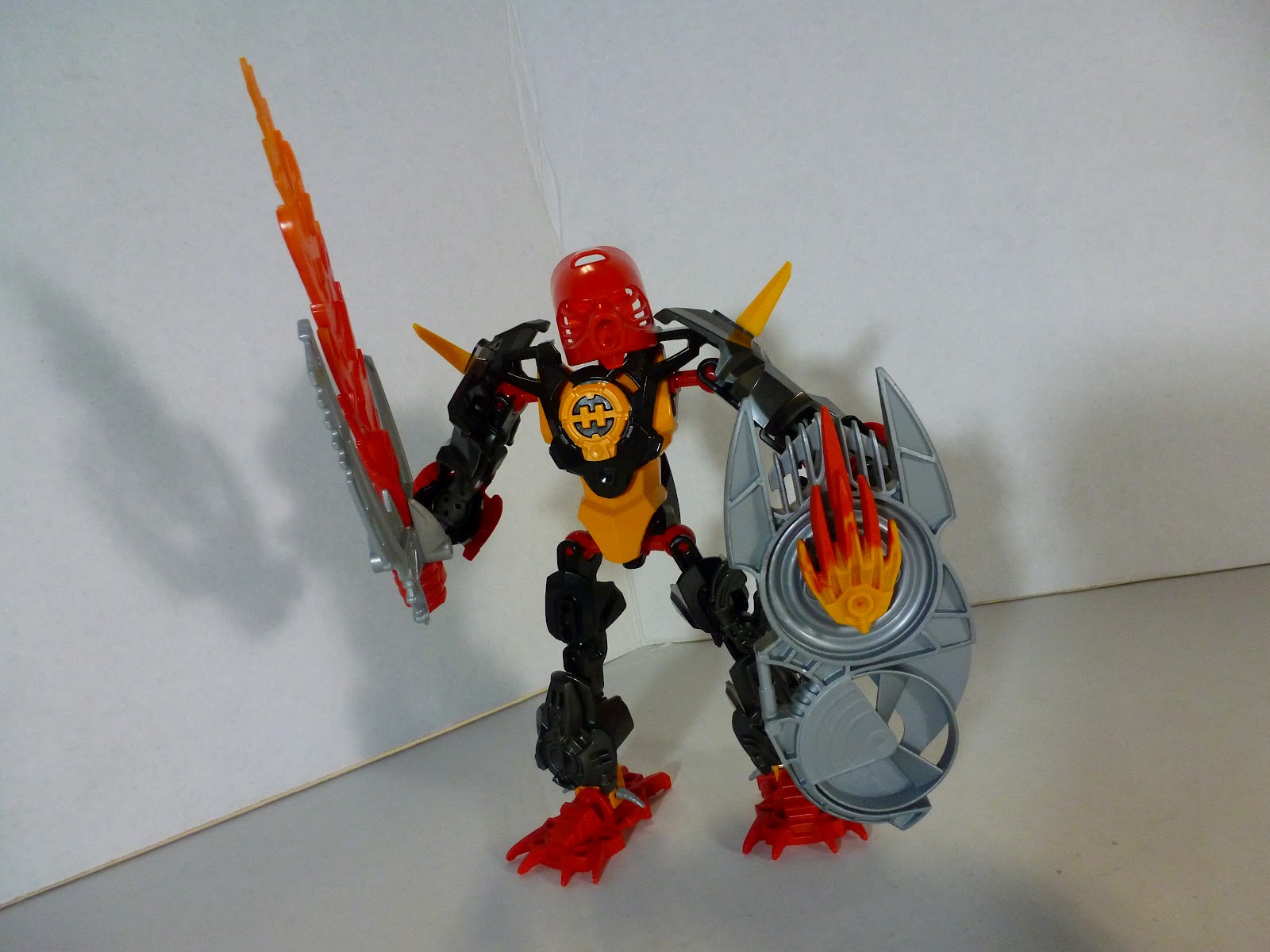 theBolderBoulder: Hero Factory MOC: Foxx 4.0