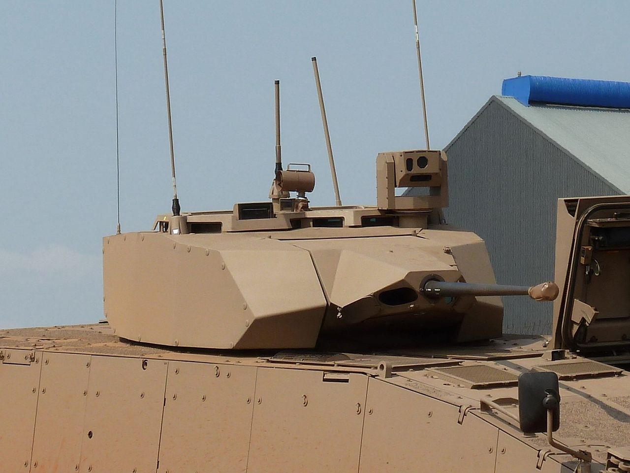 BARANG BARU BARANG LAMA: DEFTECH APC AV8 GEMPITA