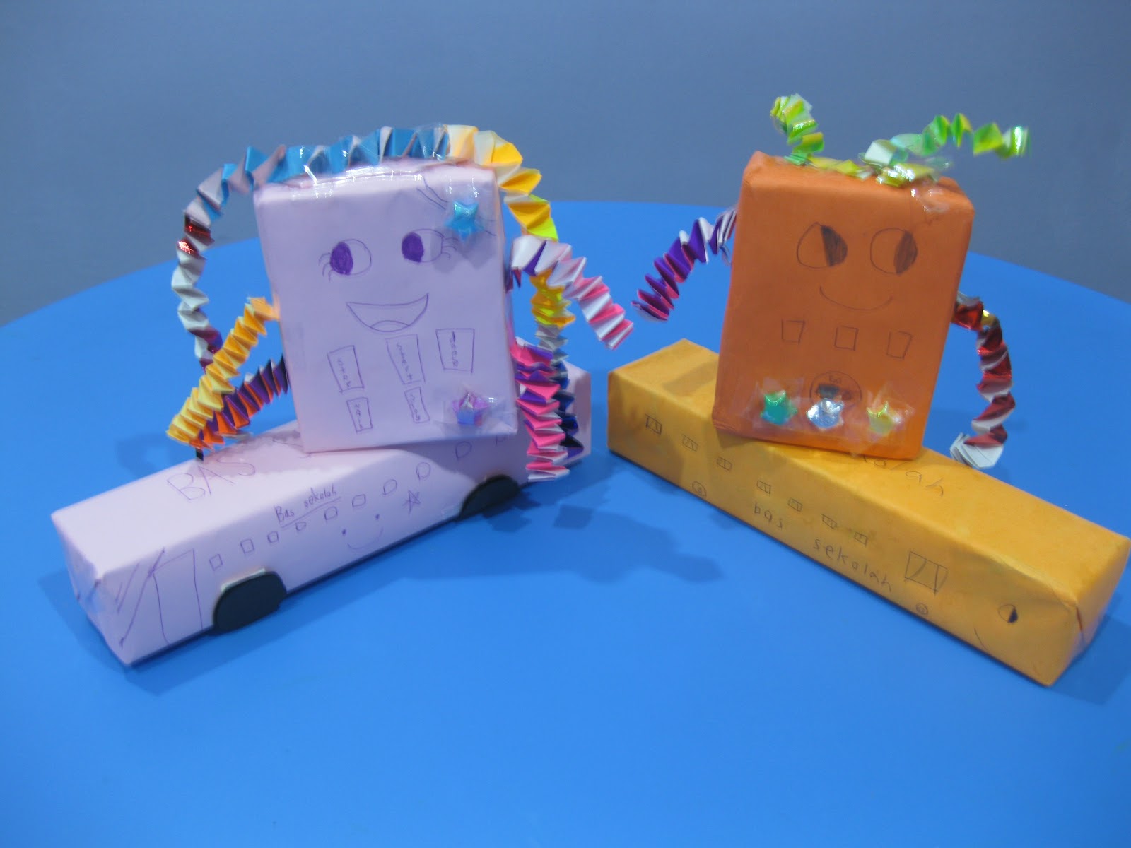 5 minute kids craft - Making art from boxes ~ Parenting Times