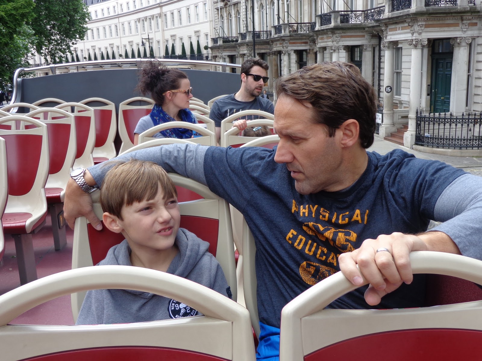 ecksteineuropeanvacation: Did you know the human head weighs eight pounds?