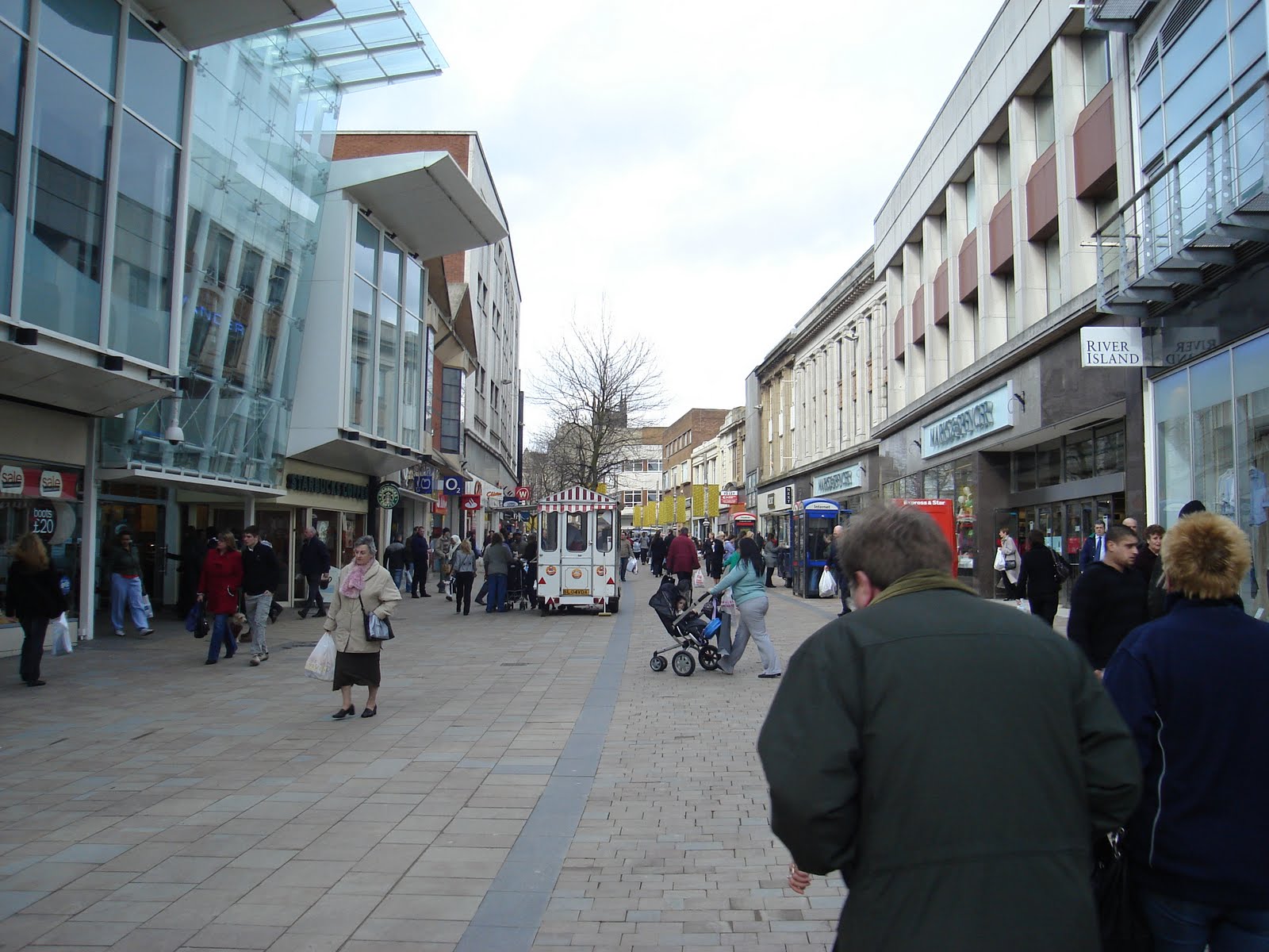 Conhece a história?: Wolverhampton - West Midlands e o que fazer?