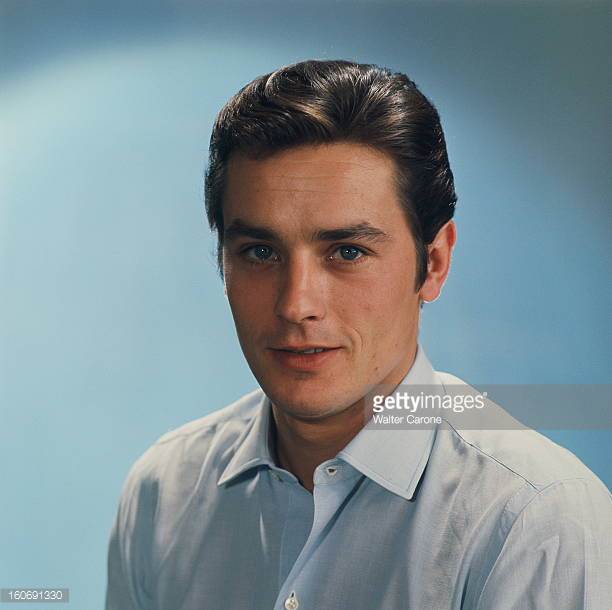 ALAIN DELON: FOTOGRAFÍAS DE WALTER CARONE