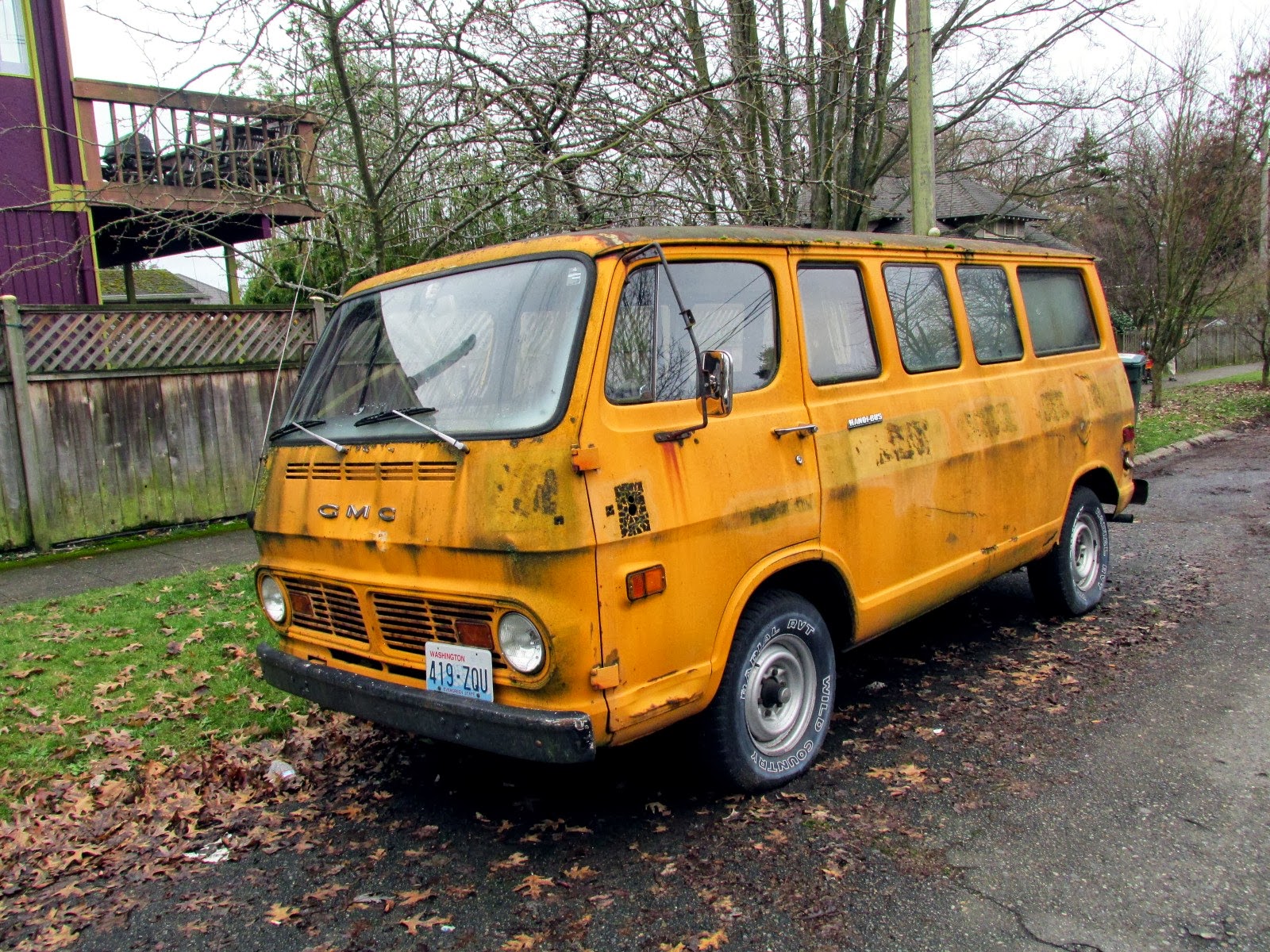 Seattle's Classics: 1967 GMC Handi-Bus