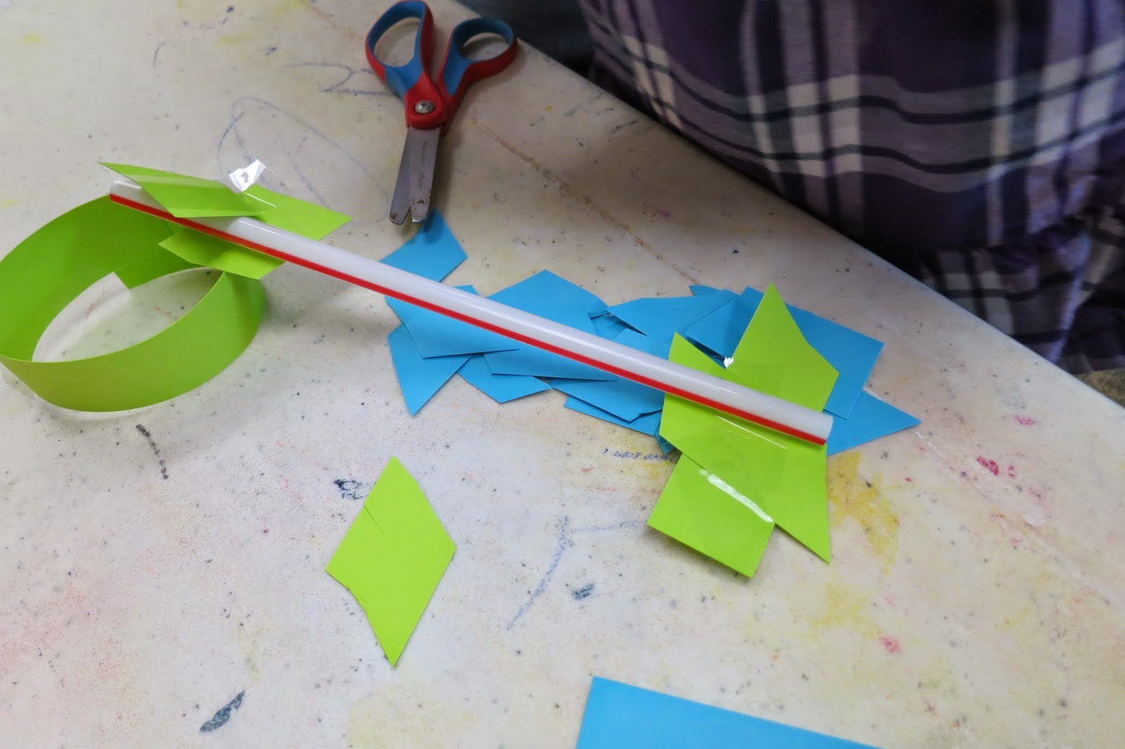 WonderWorks: Straw Flyers : library makers