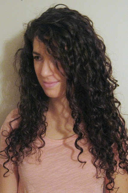Blackberry Morning: 4 Types of Curly Hair and How to Manage Them