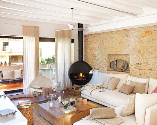 Chimenea flotante – Mesa para la cama