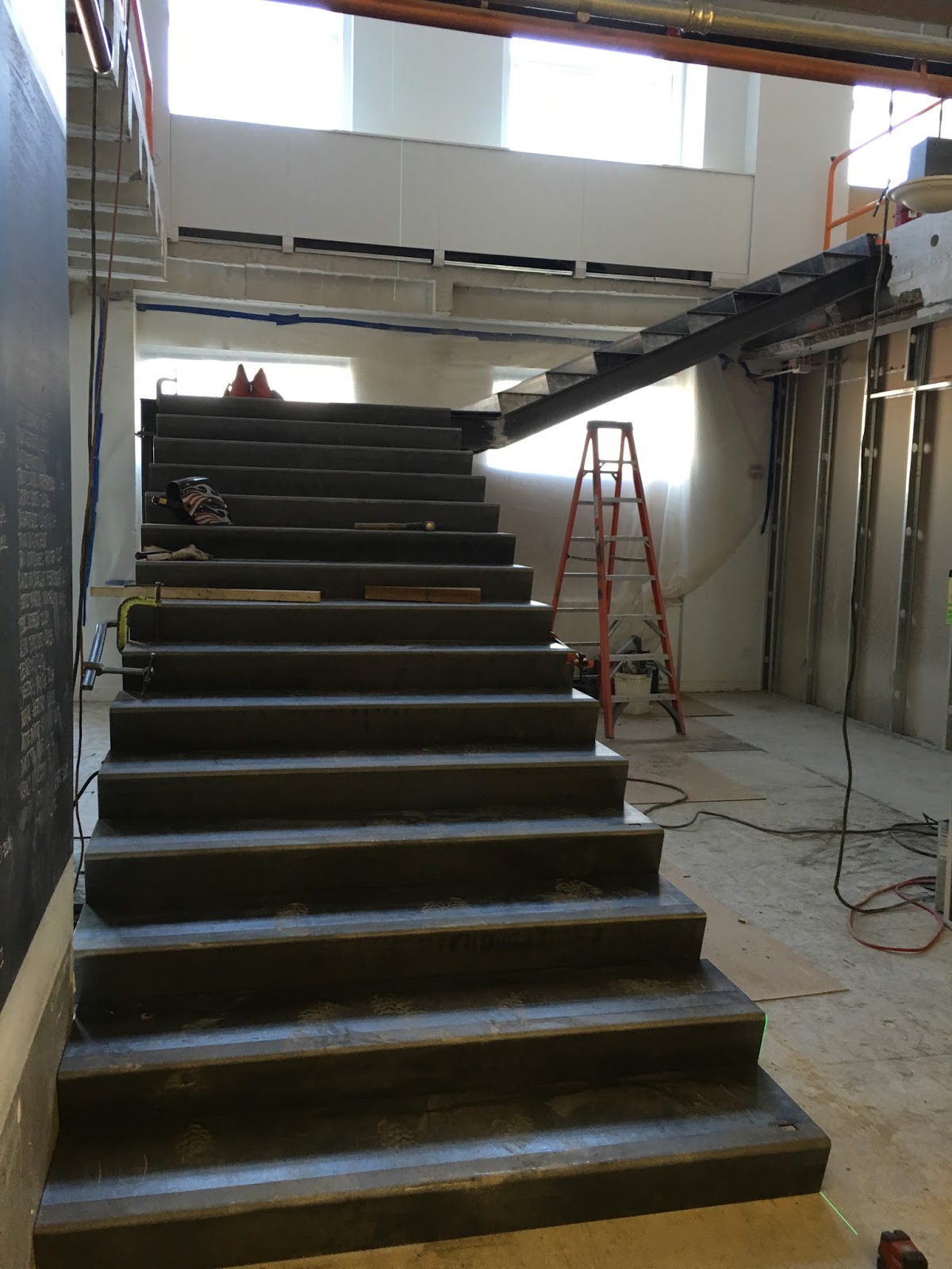 Hindsight : New Staircase Progress - Very Exciting