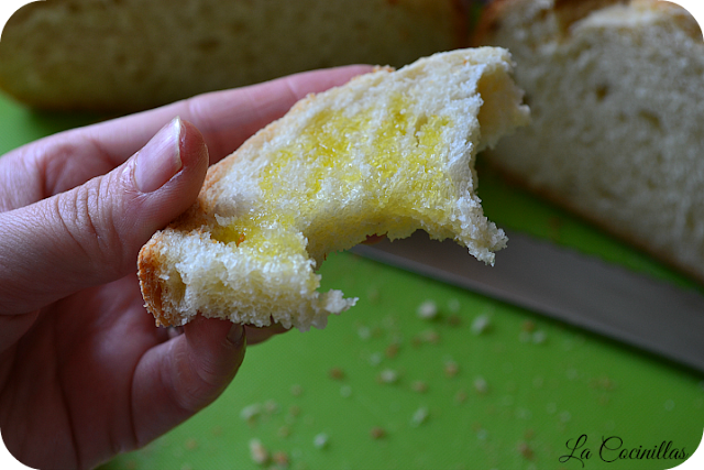 COMO HACER PAN ESPONJOSO Y CRUJIENTE - La Cocinillas