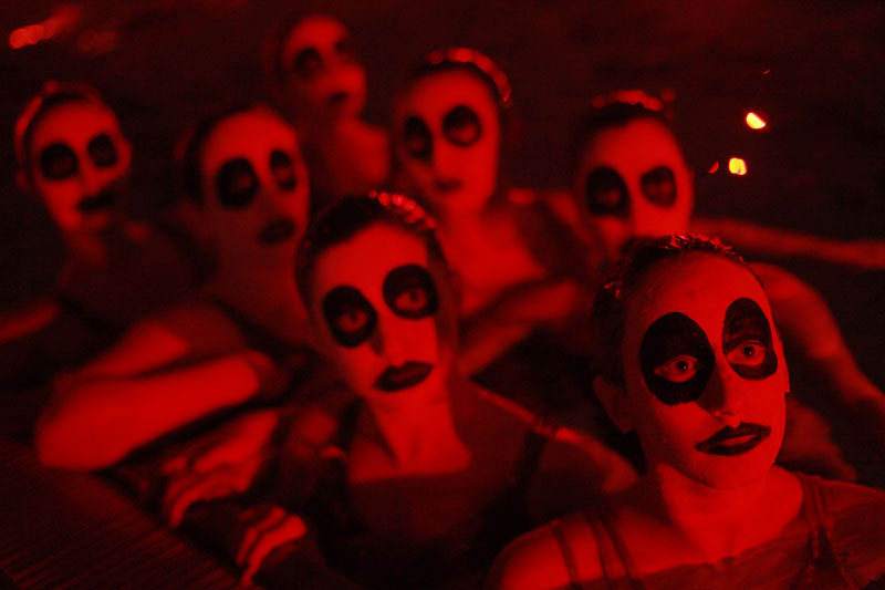 .: PICS FROM ATHI-PATRA RUGA'S ILULWANE PERFORMANCE PIECE IN NEW YORK ...