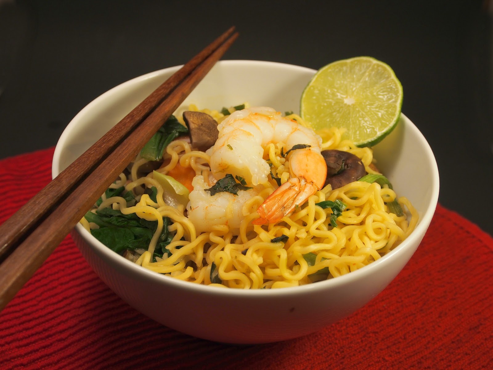 a lovely shore breeze....: Weekend Cooking...Ra Ra Ramen!