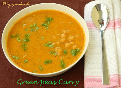Niya's World: Green Peas Curry (with spicy coconut paste / masala)