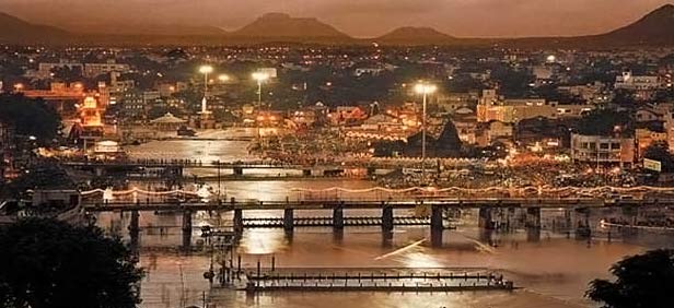 The Traveller: January 2013