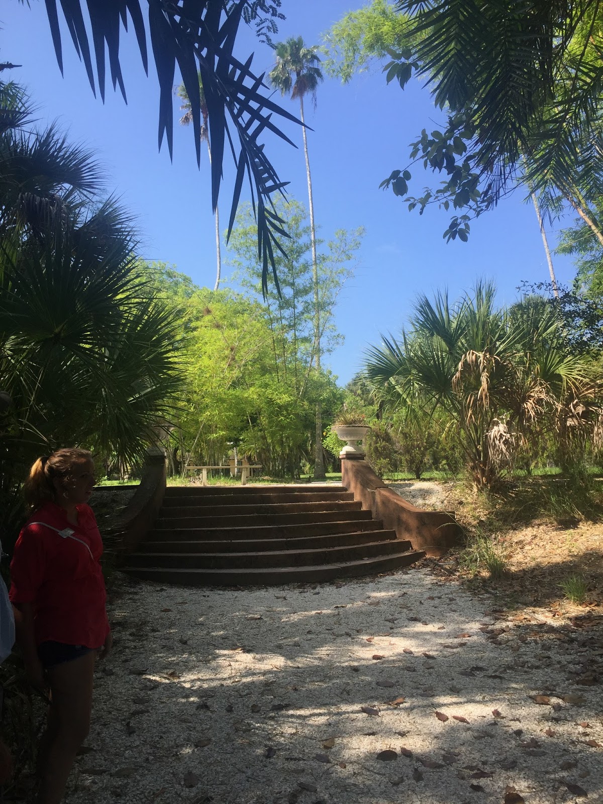 University Colloquium : The Adventure of the Koreshan State Park