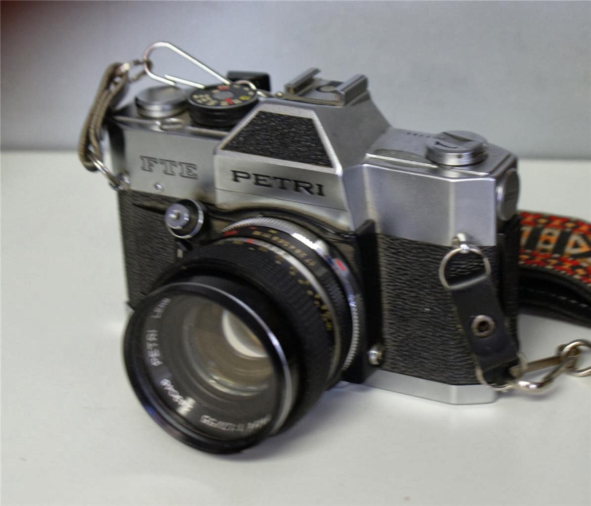 VINTAGE PETRI FTE 35mm SLR CAMERA WITH 55mm f1.7 LENS ~ Gold Crafters ...