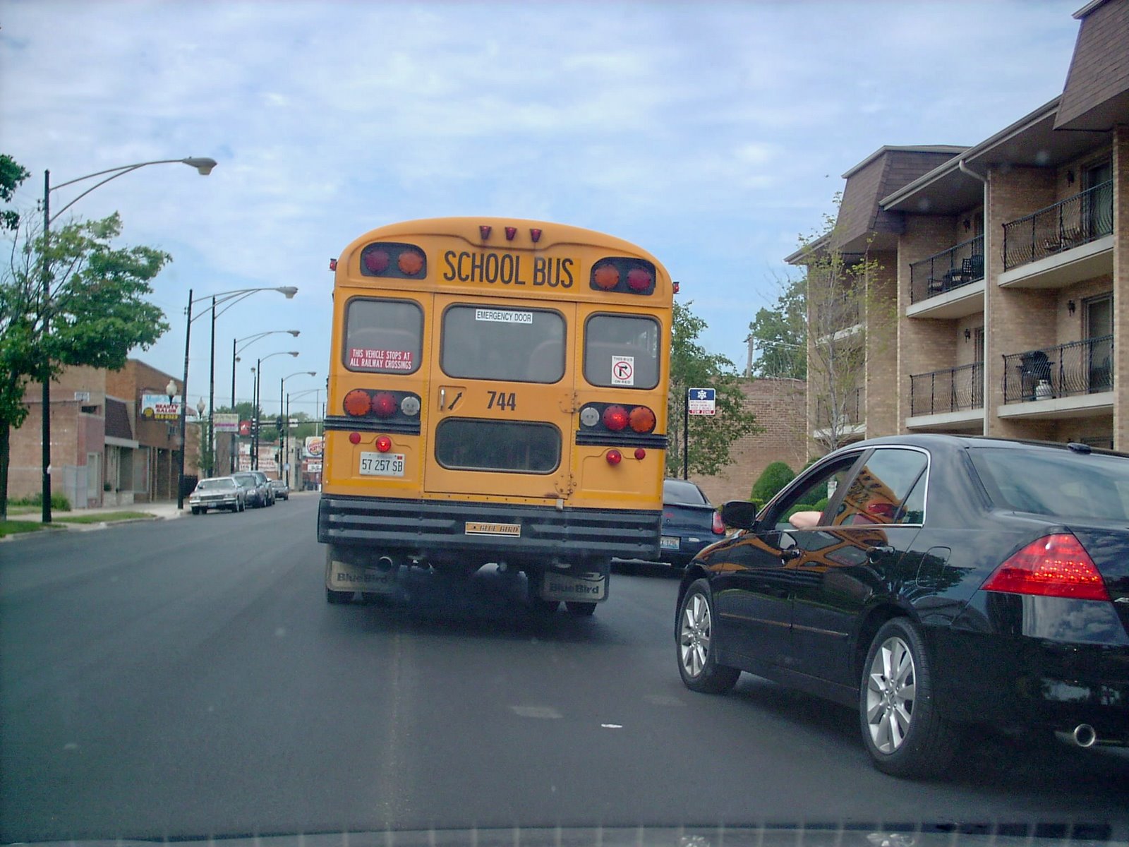 Eddie's Rail Fan Page: A northbound Blue Bird school bus on South ...