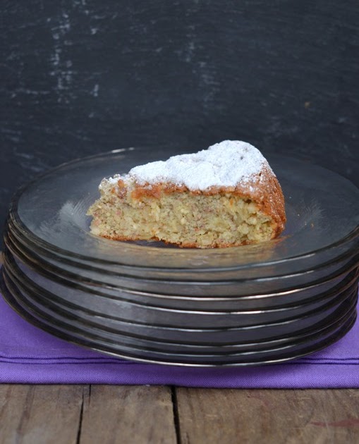Foodwanderings: Apple Peanut Passover Cake