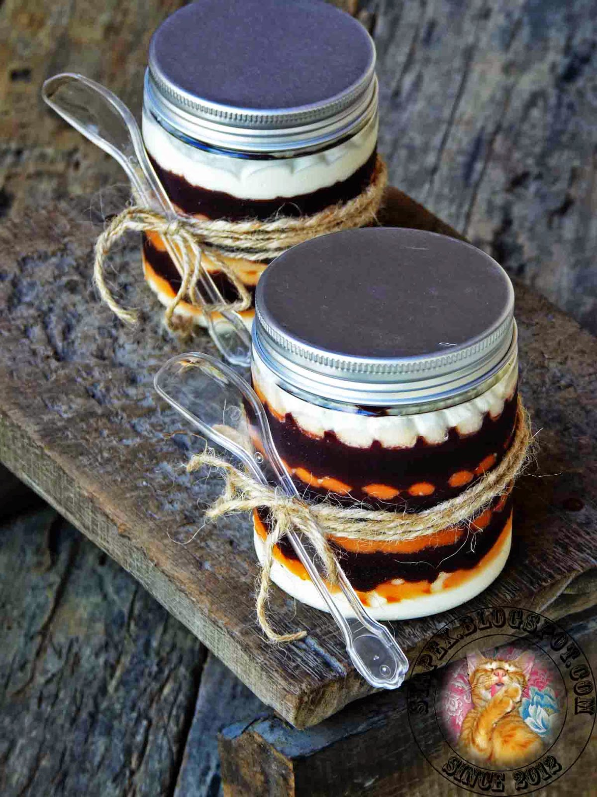 syapex kitchen: Chilled Chocolate Cheesecake in Jar