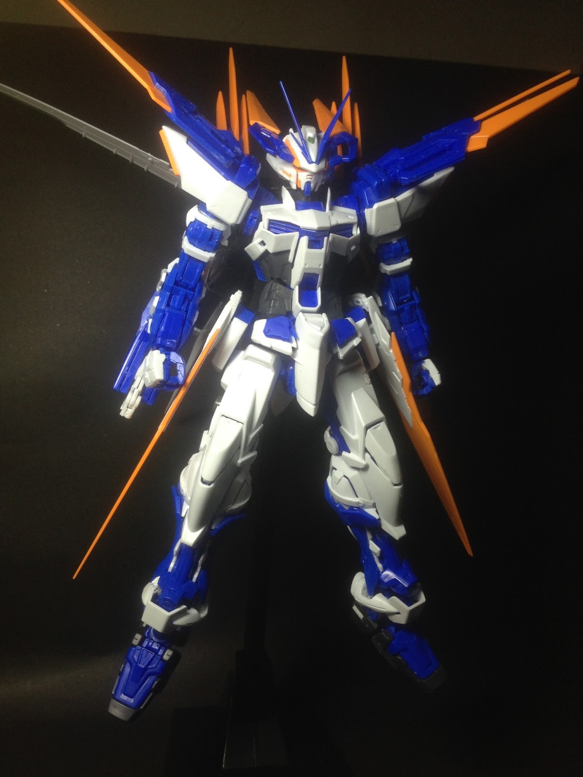 Review MG Gundam Astray Blue Frame D (Daban Model) ~ Square Gunpla