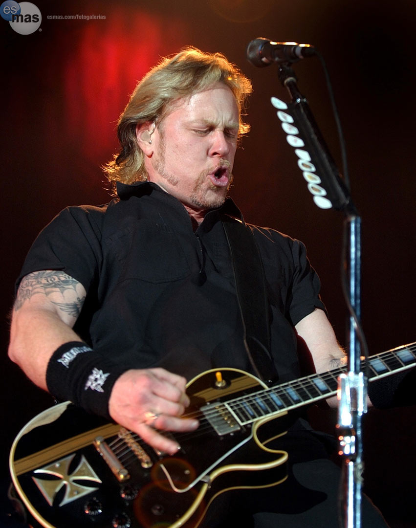 James Hetfield Biography