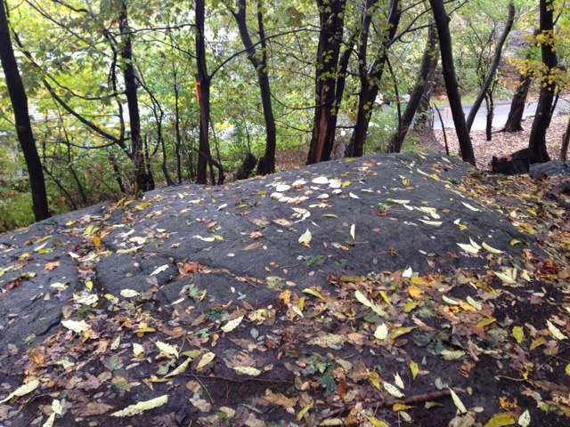 NEW ENGLAND FOLKLORE: Proctor's Ledge: Site of the Salem Witch Executions