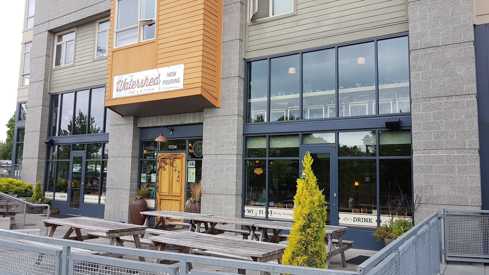 Jeeps Pubs Taverns and Bars: Watershed Pub and Kitchen (Seattle ...