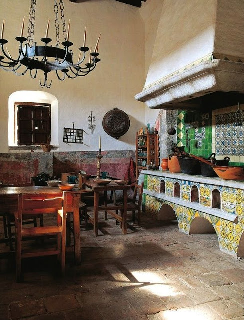 Eye For Design: Decorating In Old Spanish Colonial Style