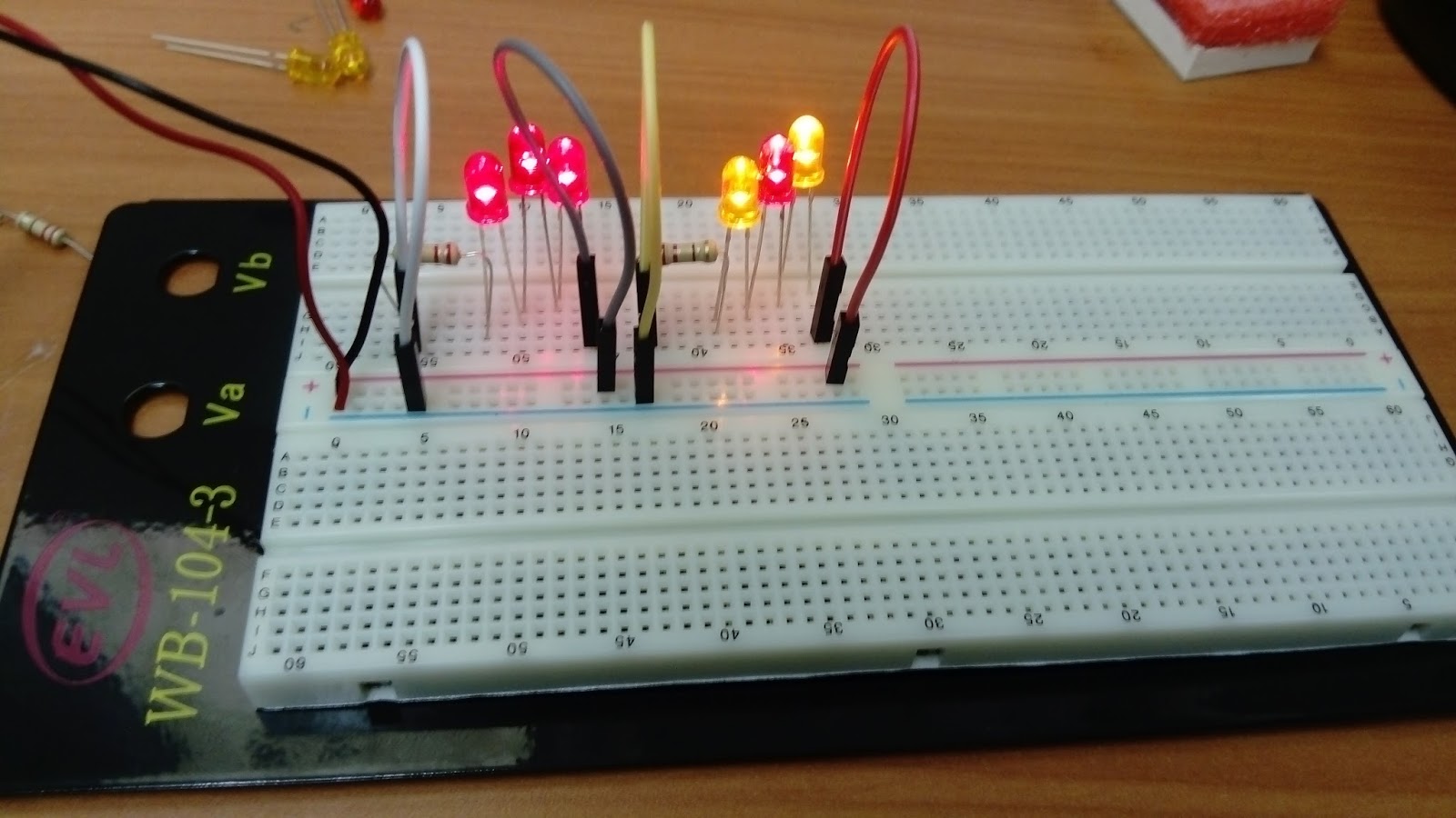 Como Conectar Leds En Paralelo En Protoboard - Citas Adultos En La Mancha