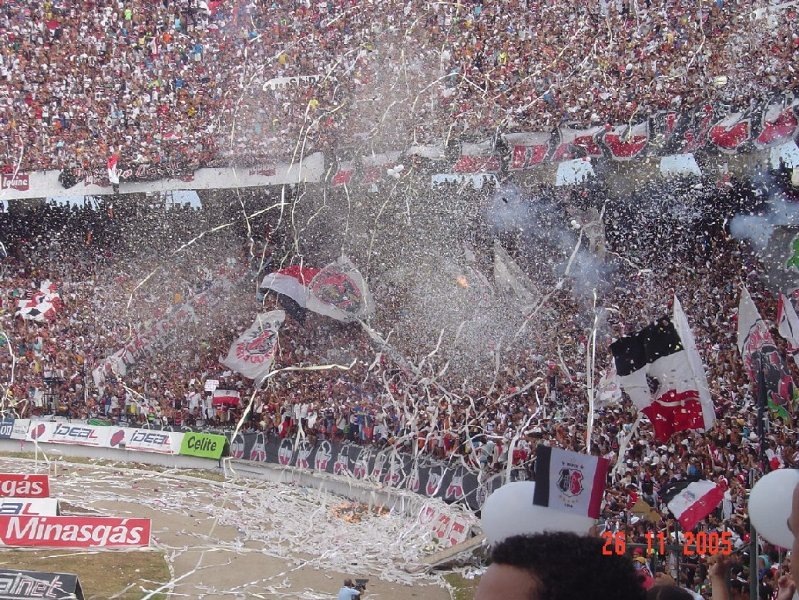 Futebol no Mundo.: A TORCIDA DO SANTA CRUZ MOSTRA QUE É PROFISSIONAL ...