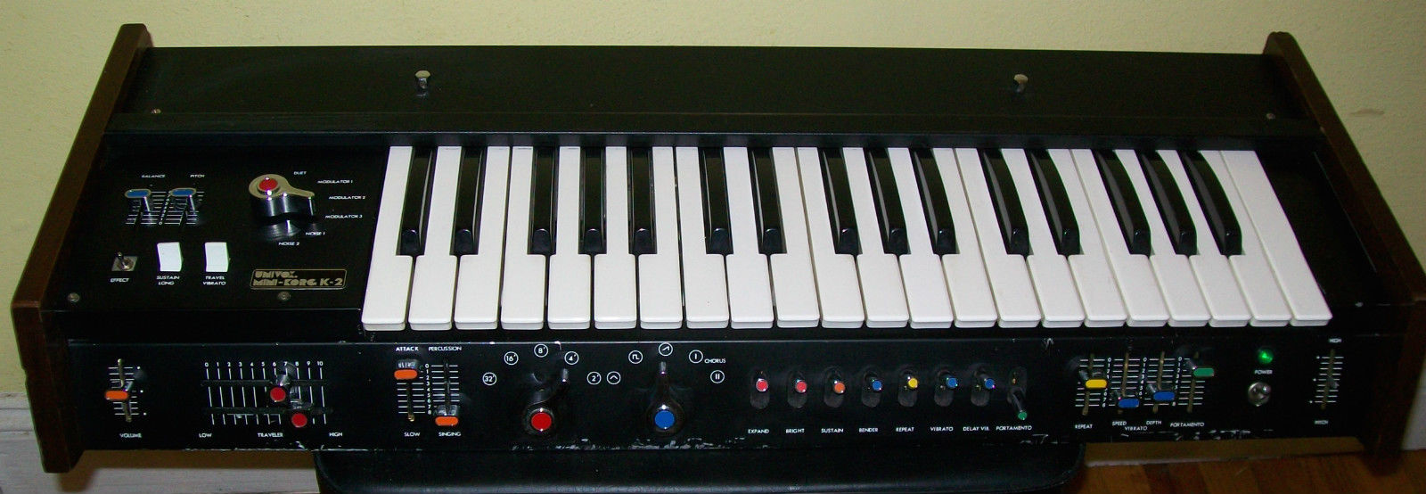 MATRIXSYNTH: VINTAGE UNIVOX MINI KORG K-2 700s ANALOG SYNTH SN 00155