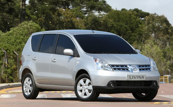 Booms Blog: LINHA LIVINA GANHA PILOTO AUTOMÁTICO COMO OPÇÃO