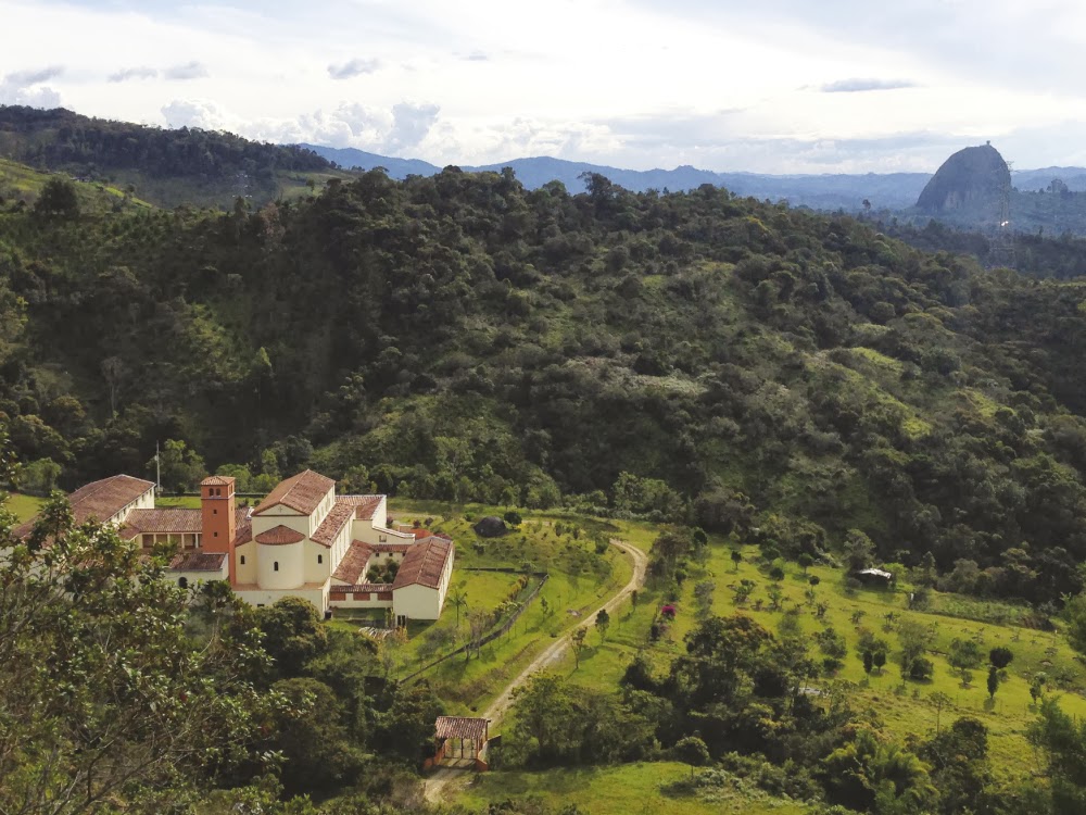 Gregorio Cuartas, un artista colombiano – Tragaluz editores