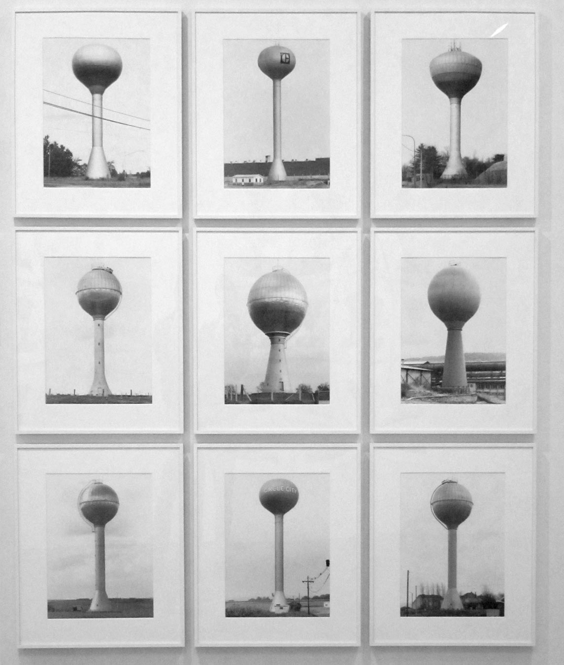 pausoz pauso: "New Topographics: Photographs of a Man-Altered Landscape"