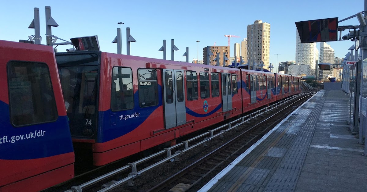 The Railway Photo Blog: DLR (7) : Poplar