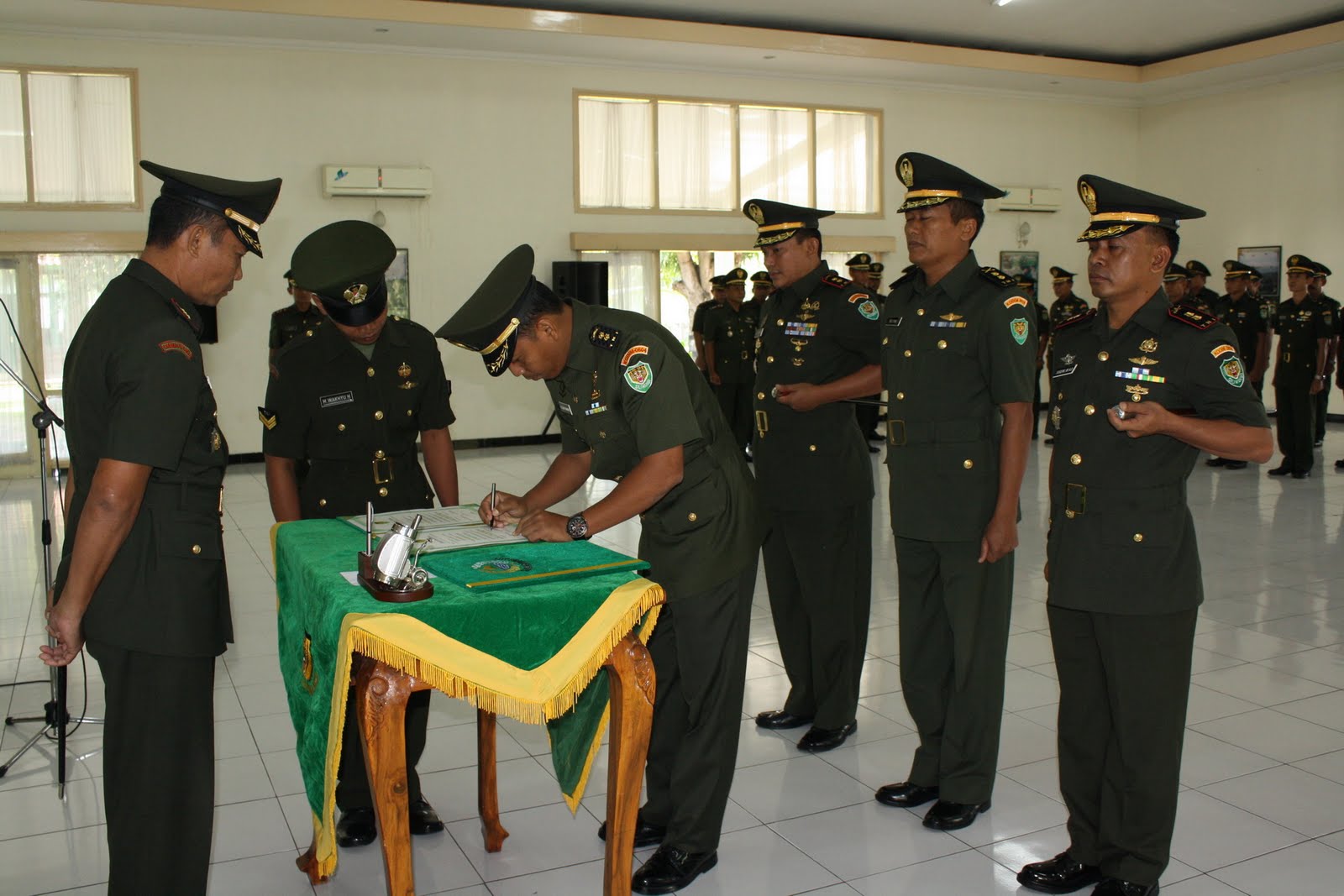 KOREM 063/ SUNAN GUNUNG JATI CIREBON: SERAH TERIMA JABATAN DANDIM 0604 ...