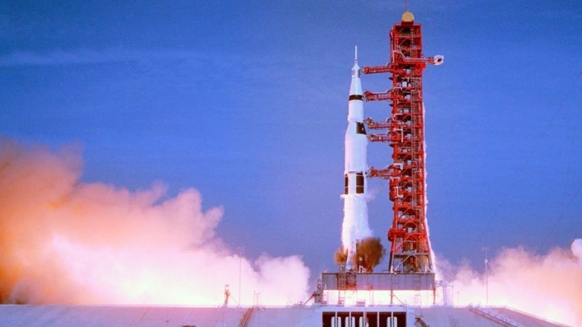 Movie Review: "Apollo 11" (2019) | Lolo Loves Films