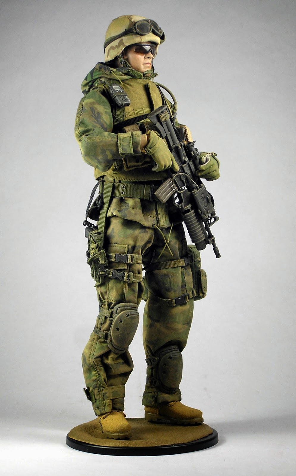 PUNCH CUSTOMS PRESENTS ELVIS1976 & FRIENDS CUSTOM FIGURE SHOW, NYC ...