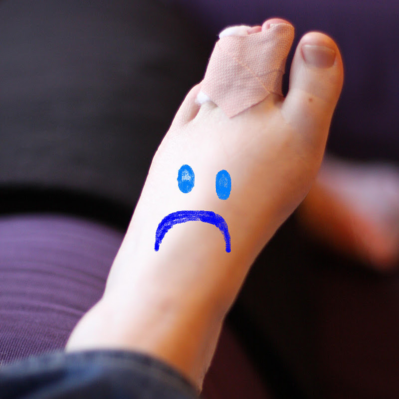 cheerymishmash: sad foot, happy foot and why crochet is winning hands ...