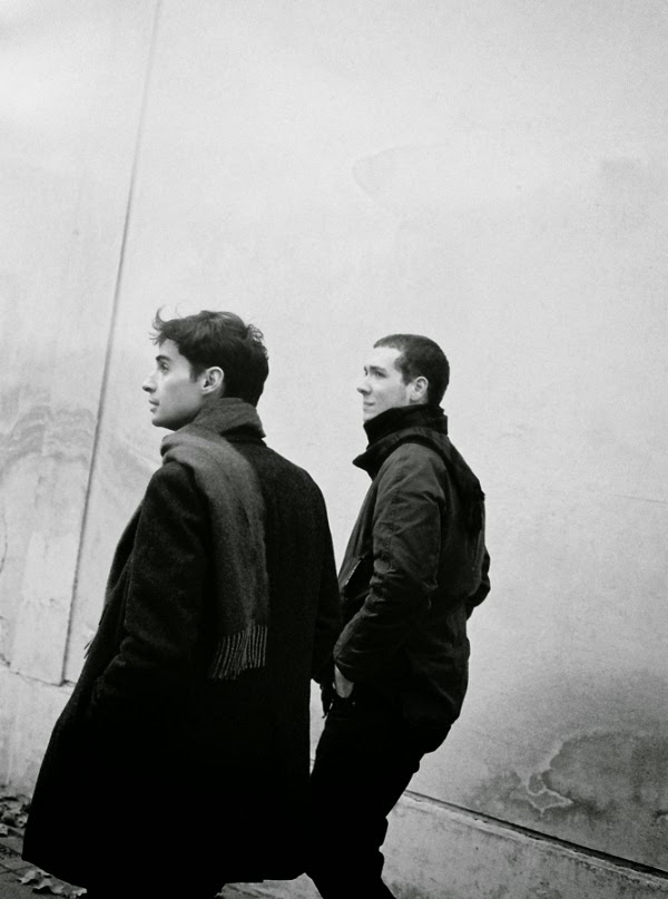 El Tino: Christine and the Queens – Christine (Paradis Remix)