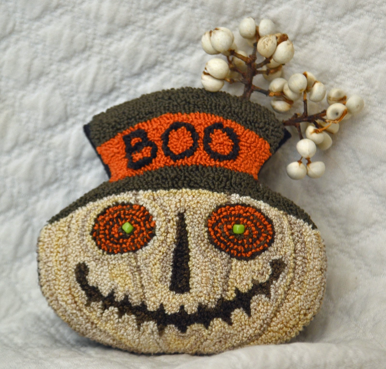 Village Folk Art ***: "BOO" for fun and enjoyment