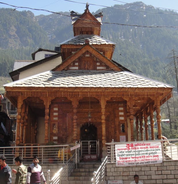 Jump to Fly: Temples of Manali