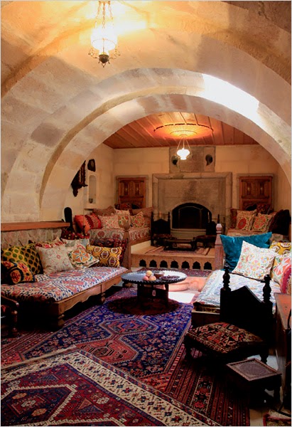 Moon to Moon: A house built in Turkish Caves...